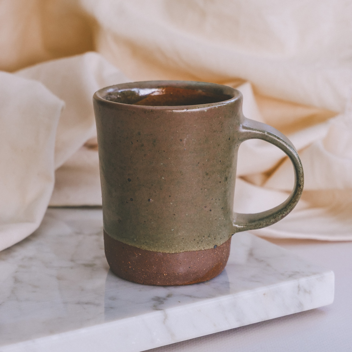 Taza verde satinado – delCerro cerámica